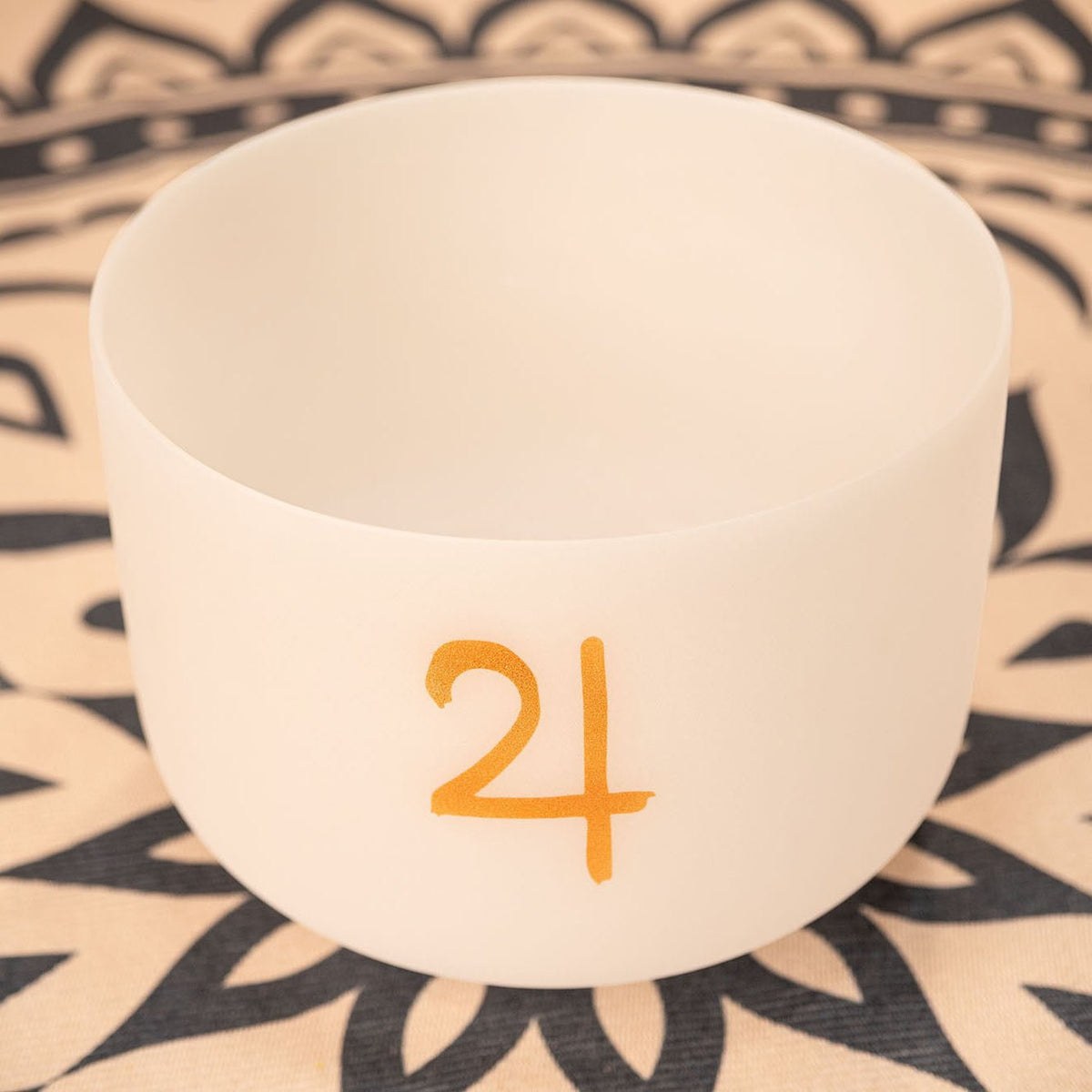 Jupiter / Powerful 12" Planetary Crystal Singing Bowl 183.58 Hz / F#3 ...